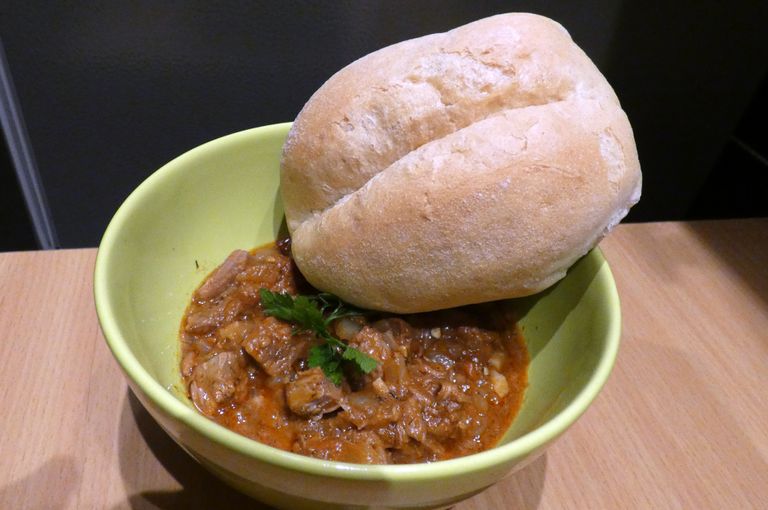 "Ostri" - Georgian beef goulash in Polish version - culinary journeys ...